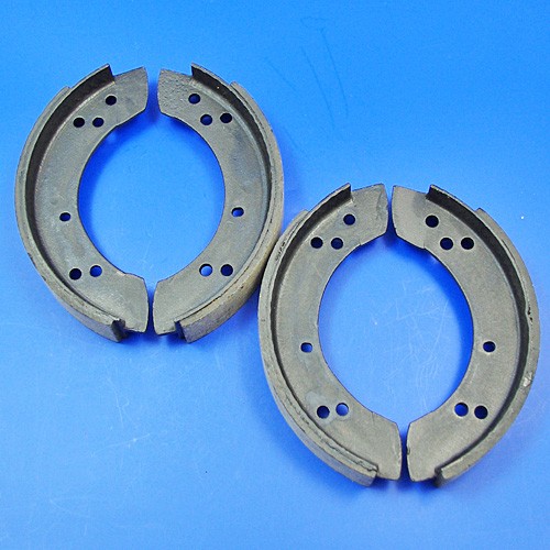 100E-2220-A: rear brake shoe set 7 inch - Braking System - Classic Ford ...